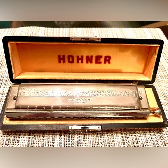 HOHNER | Other | Vtg The 64 Chromonica Model 2864 C M Hohner Wwood Box ...